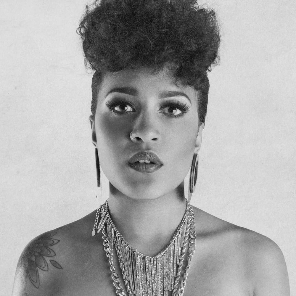 BARBARA MOLEKO | The Caribbean Housewife